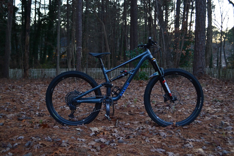 2021 Custom Specialized Status 160 S3 For Sale