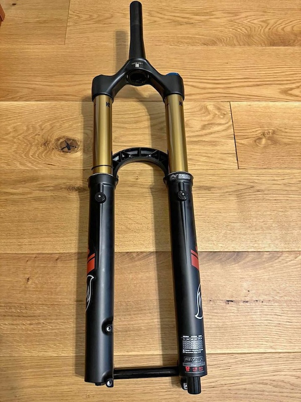 FOX FLOAT 38 Factory 29, Grip2 damper For Sale