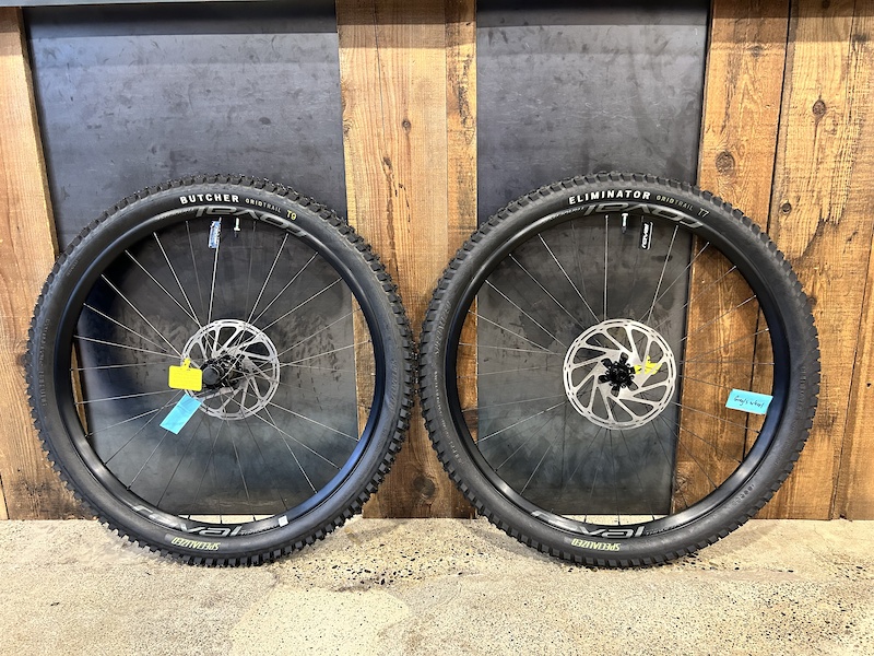 2023 Roval Traverse 29 wheel set tires/rotors included For Sale