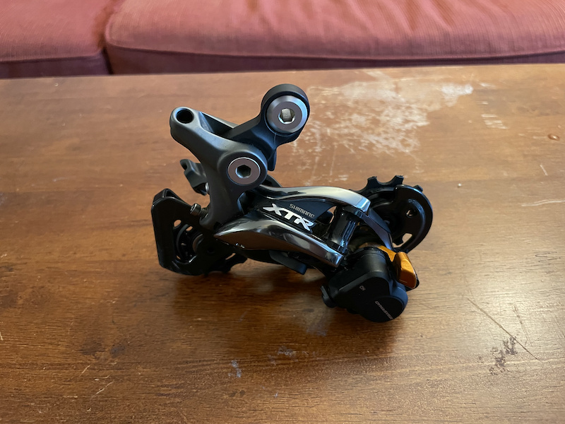 Shimano XTR RD-M9000 rear derailleur For Sale