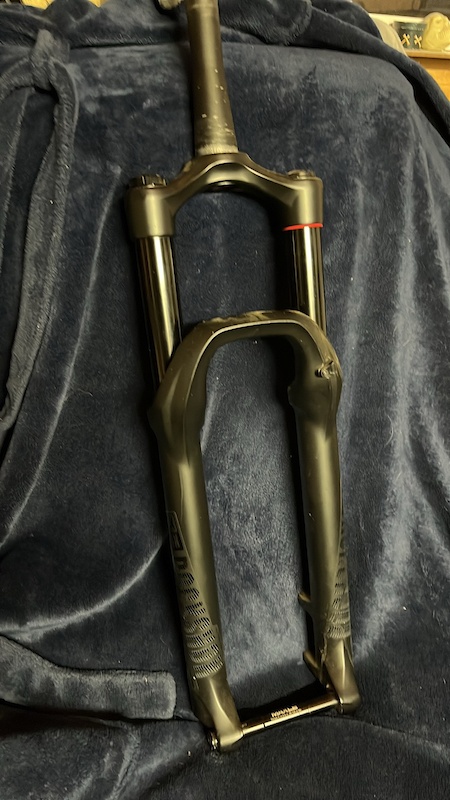 2020 Rockshox gold 35 29er 150 For Sale