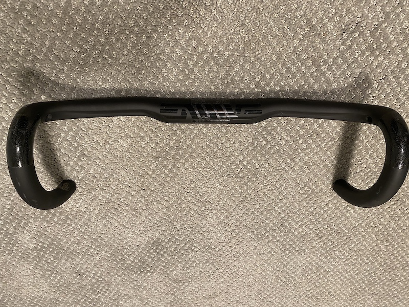 2022 ENVE compact carbon road handlebar 40cm For Sale