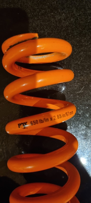 Fox SLS 650lb x 2.65 For Sale