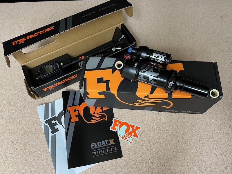 2024 NEW FOX FLOAT PERF. X ELITE 210x55 + FOX DIGITAL PUMP For Sale