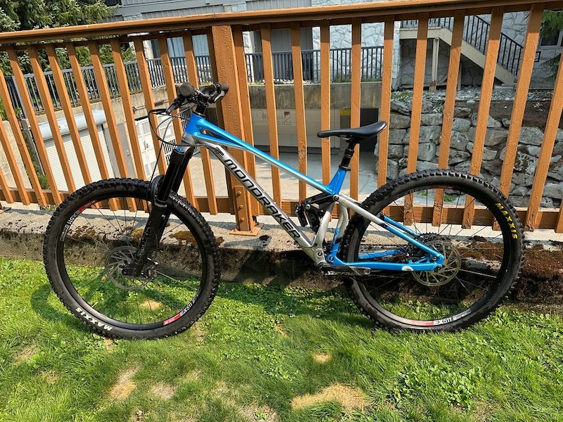 2023 Mondraker Super Foxy 29 Medium inc Fox 38's For Sale