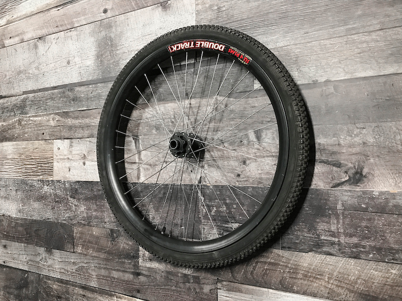 Double Track/Formula 20mm front wheel 26” For Sale