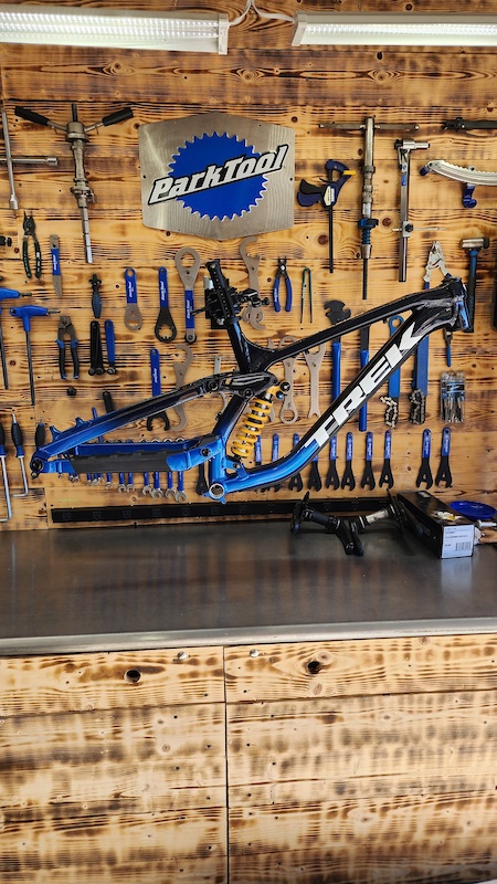 2023 Trek session 9 High pivot , ohlins ttx22m For Sale