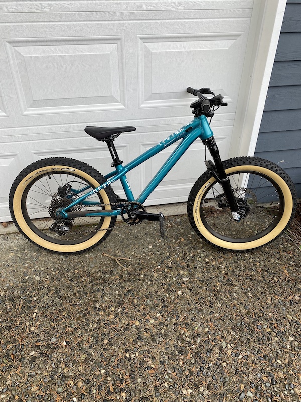 2021 Commencal HT Meta 20” kids bike For Sale