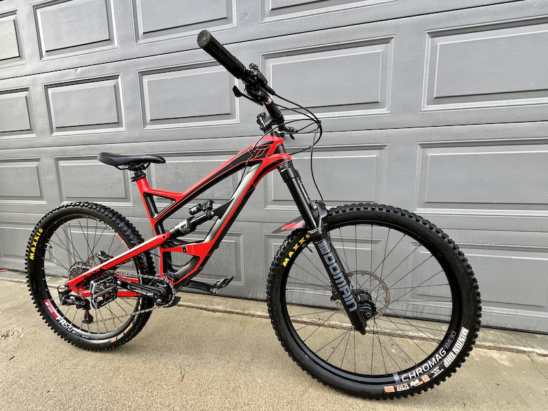 YT CAPRA Carbon For Sale