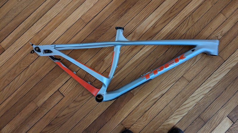 2019 Trek Stache Carbon 17.5" Frame OCLV Mountain Carbon For Sale
