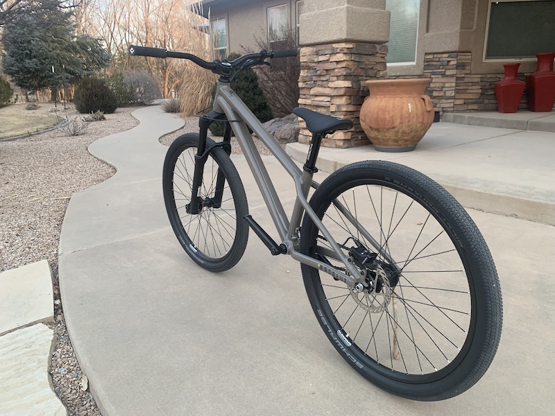 2021 Commencal Absolut Dirt Jumper For Sale