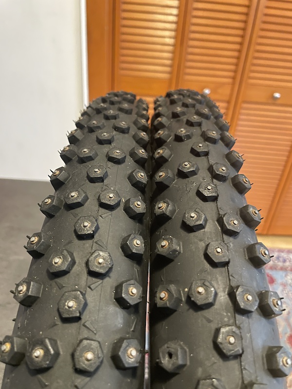 2022 27.5" Studded tires - Schwable Ice Spiker Pro For Sale