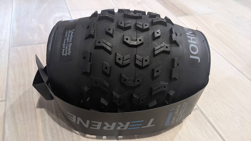 Terrene T12411 Johnny-5 Light 26x5.0 Tubeless Fat Tire For Sale