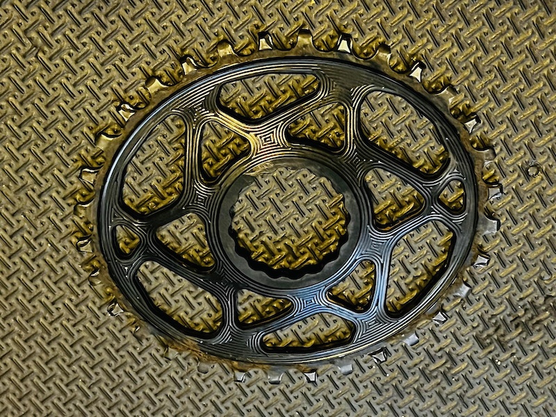 2023 Absolute Black 32t Oval ring For Sale