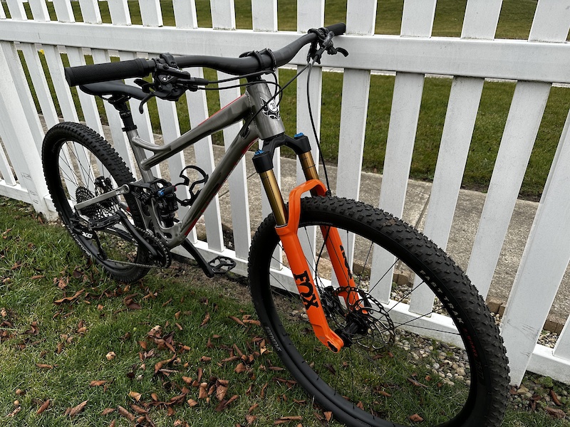 2021 Banshee Phantom Med. frame plus more available For Sale