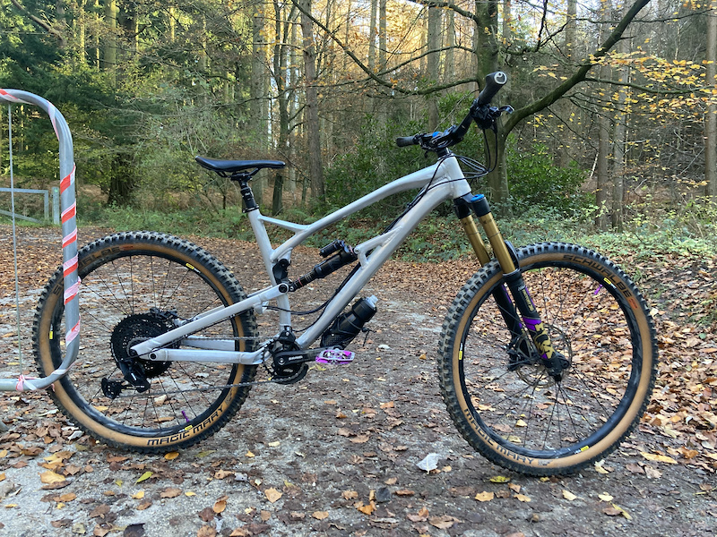 2019 Nukeproof Mega CUSTOM For Sale
