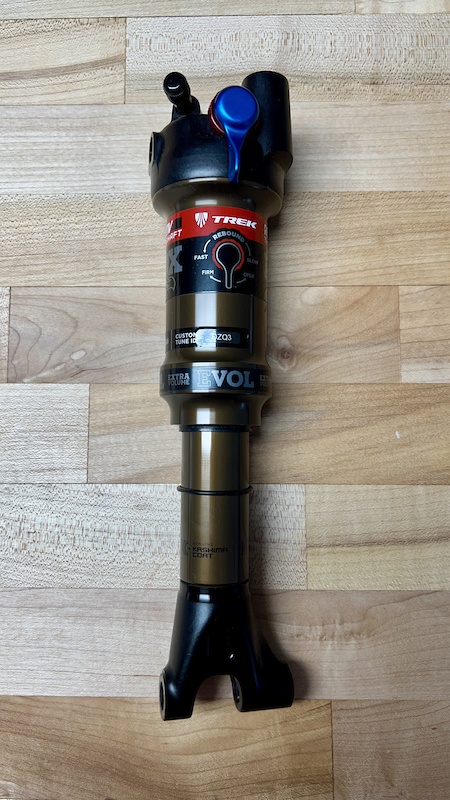 2022 Fox Float DPS Thru shaft For Sale