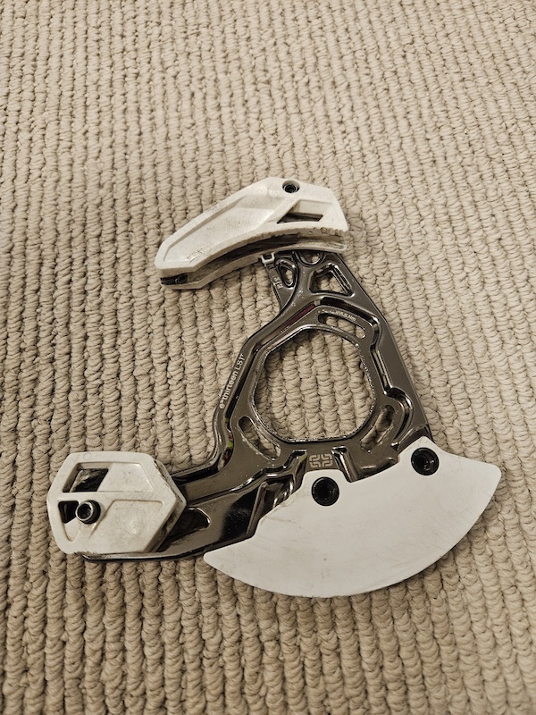 Ethirteen LS1+ 32-40T Chain Guide For Sale