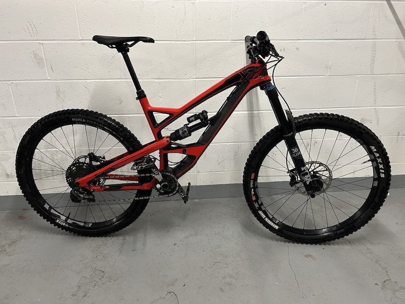2017 YT Capra CF Pro Medium For Sale