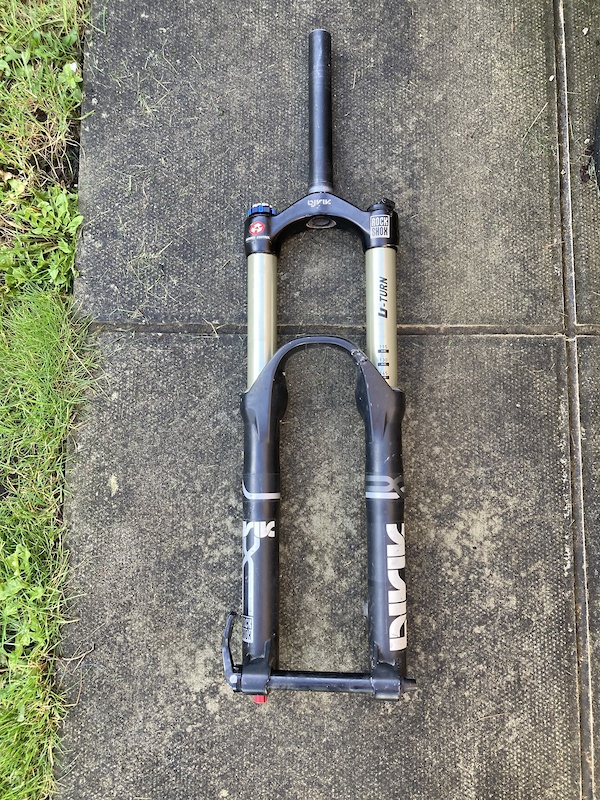 Rockshox Lyric u-turn fork 26 inch 160mm travel For Sale
