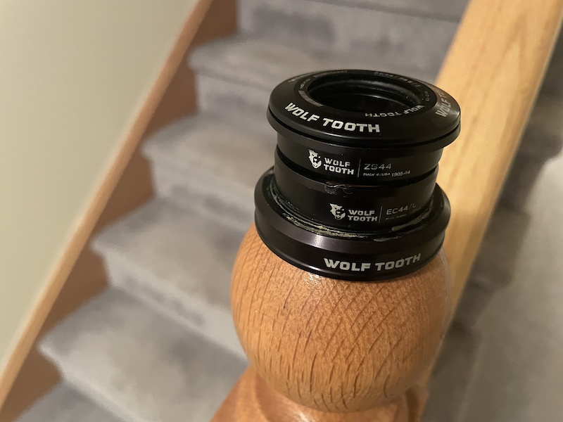 2020 Wolf Tooth Headset 44mm Straight Headtube Tapered Fork For Sale
