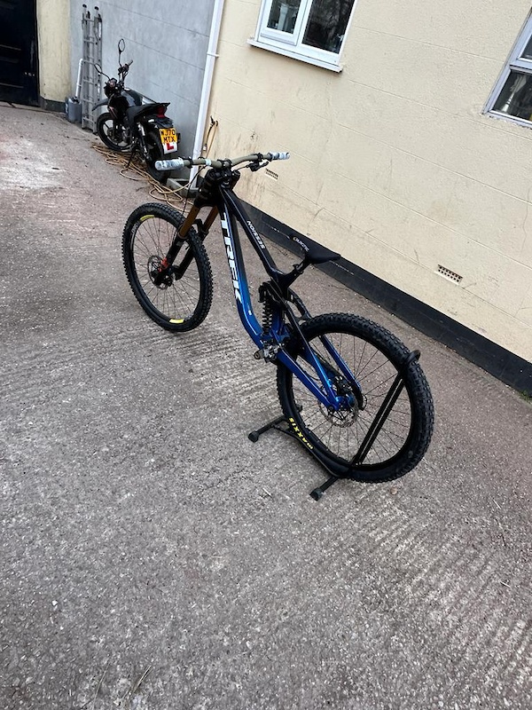 2023 Trek Session 9.9 For Sale