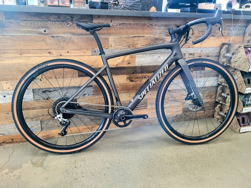2022 Specialized Diverge Comp Carbon For Sale