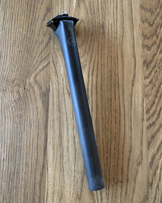 Roval Alpinist 27.2mm x 300 Carbon Seatpost For Sale