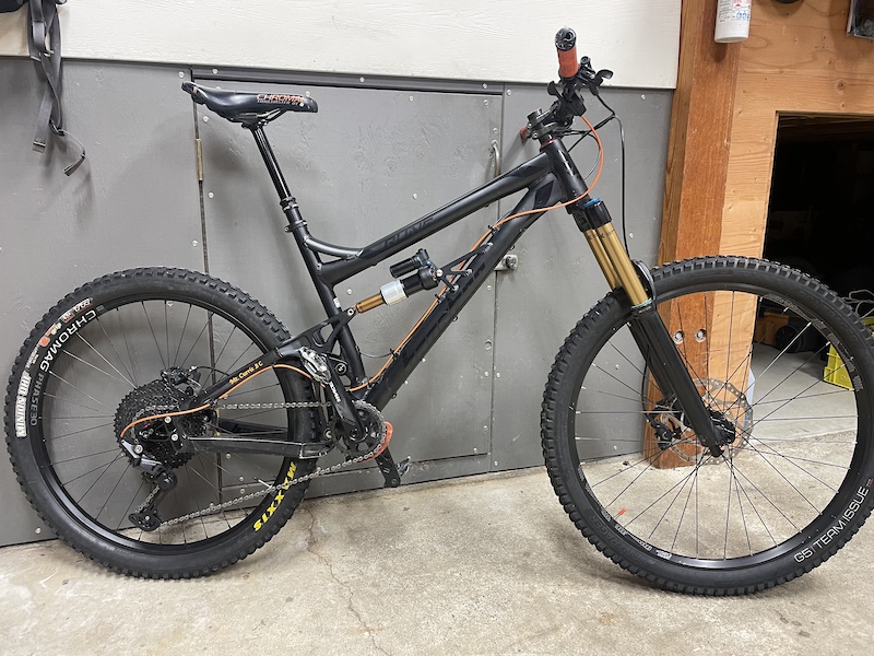 2015 Banshee Rhune Large For Sale