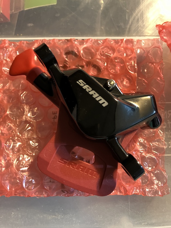2023 2x SRAM HRD Post Mount Caliper for AXS For Sale