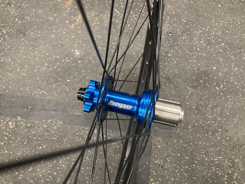 2022 Hope Pro 4 & Spank DH Wheelset For Sale