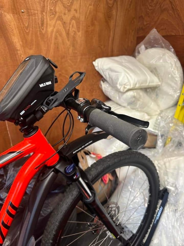 2017 SPECIALIZED ROCKHOPPER For Sale