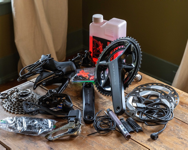 2022 Shimano 105 Di2 12spd Groupset + Ultegra Crankset For Sale