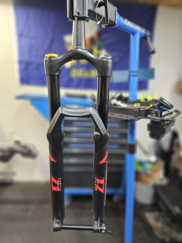 2020 Marzocchi Bomber Z1 160mm For Sale