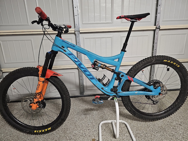 2020 Pivot Mach 6 Size Large Frameset For Sale