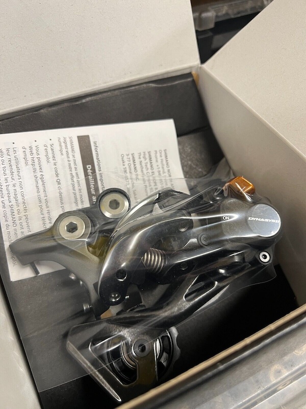 2023 Shimano Rd-M9000 11 speed Xtr Medium Cage For Sale