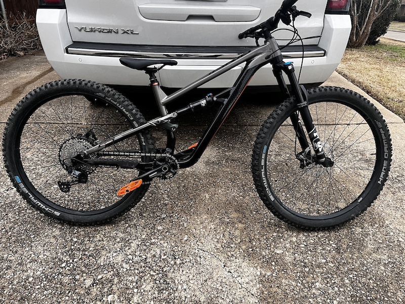 2022 Polygon T8 Large For Sale