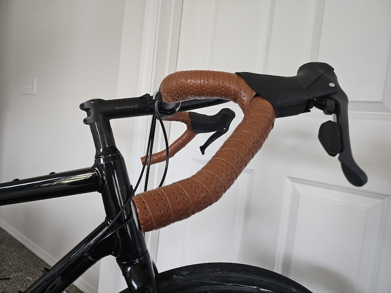 2023 Salsa Journeyer Microshift Sword 1x10 For Sale