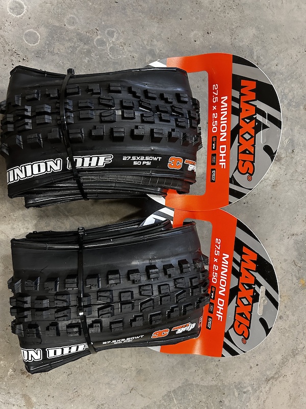 2024 NEW Maxxis Minion DHF 3C 27,5 x 2,5 For Sale