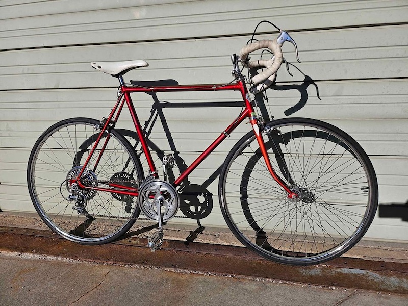 Vintage Steel Road Bike - Large For Sale