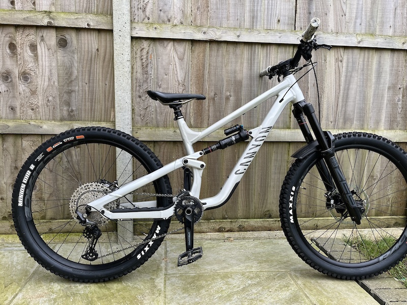 2023 Canyon Torque AL 27.5 M. Hopetech E4 brakes fitted For Sale