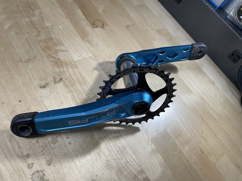 2022 Race Face Atlas 170mm Crank 32t ring For Sale