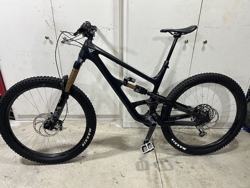 2022 YT Capra Core 4 XL w/ Upgrades For Sale