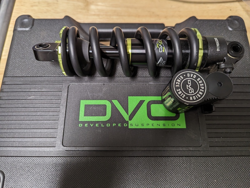 2023 DVO Jade X (7.875x2.25") + DVO LS 550lbs Spring For Sale