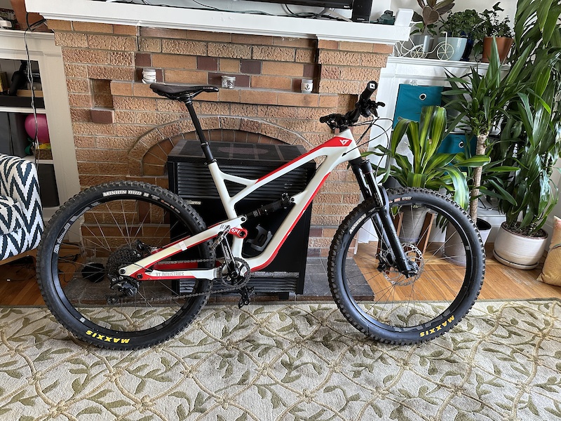 2018 YT Jeffsy Carbon Fiber For Sale