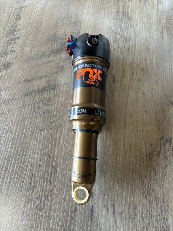 2023 Fox DPS Evol 185x50 brand new take off. For Sale