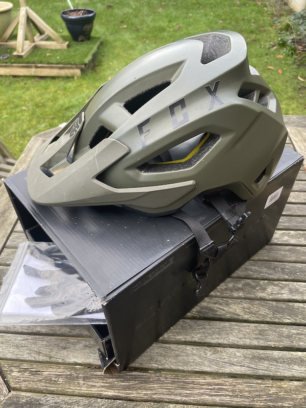 2022 Fox speedframe mips helmet green medium not crashed vg For Sale