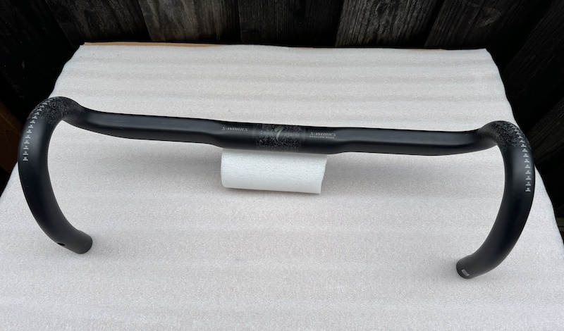 S-Works Shallow Bend Carbon Handlebars 44cm For Sale
