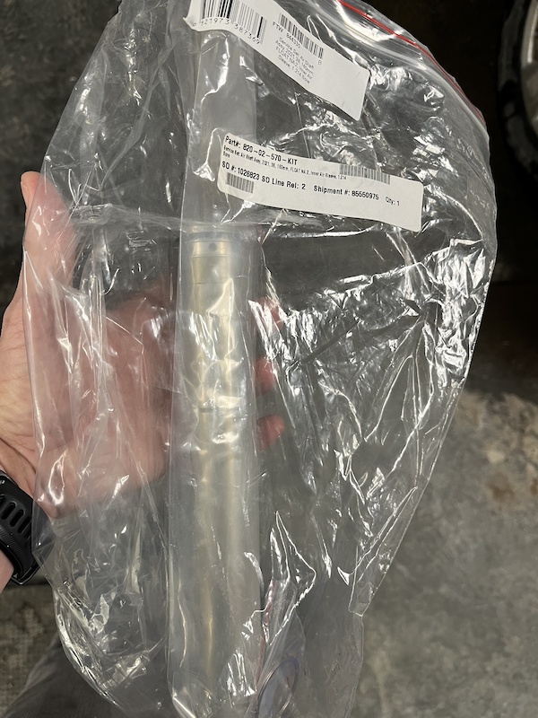 2023 Fox 38 160mm air spring For Sale