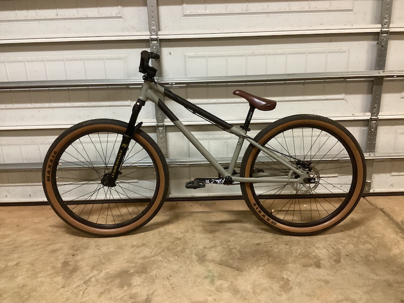2021 Verde Radix 26” Dirt Jumper For Sale